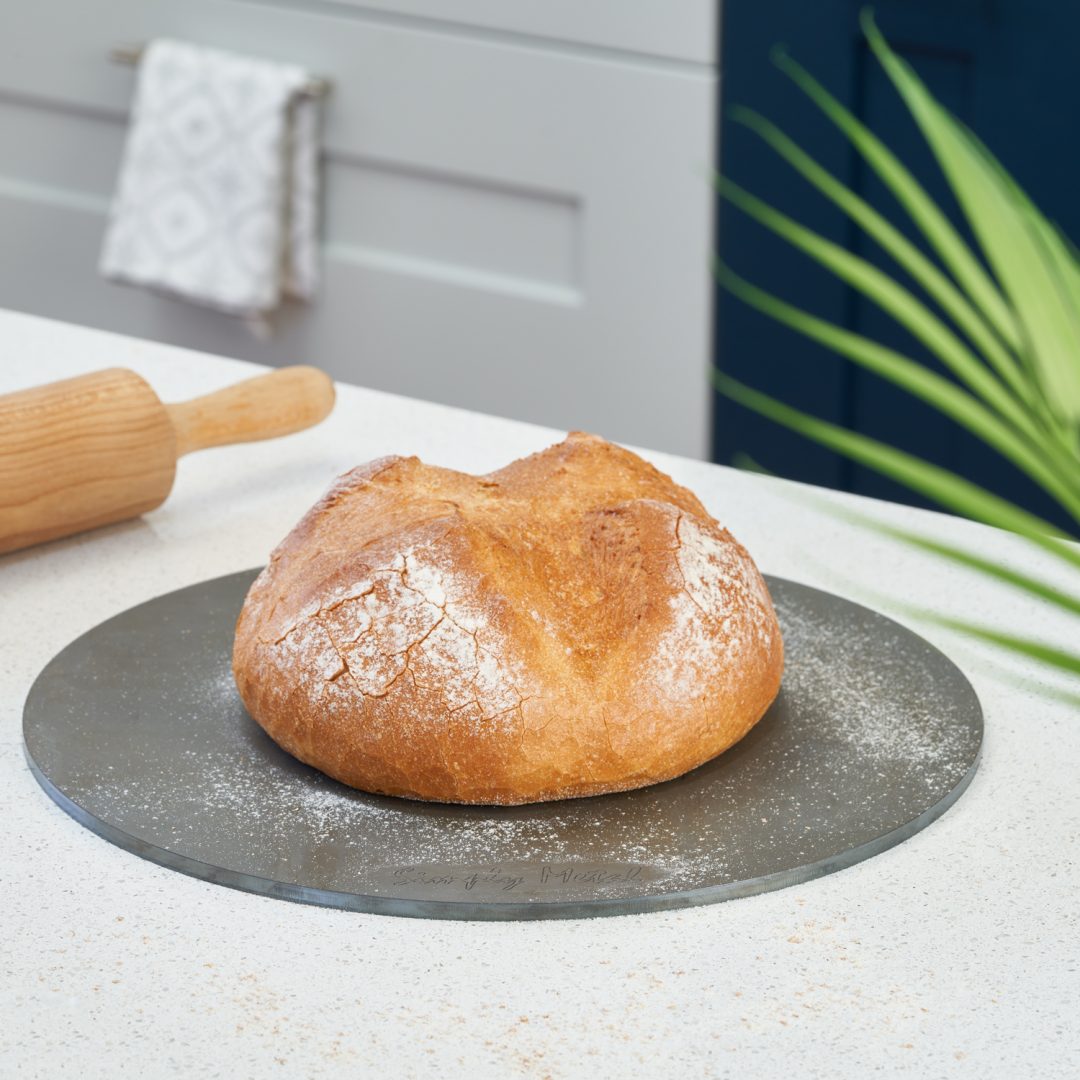 Baking steel - bake pizza and dough the best way at home